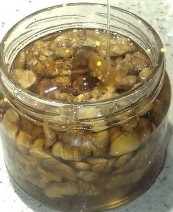 Buy Walnut Wine in India at Best Prices | Sheezan’s Organica